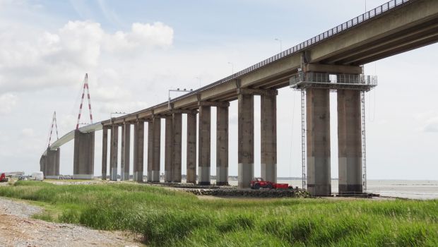 La rénovation des piles semi maritimes du pont de Saint-Nazaire ...
