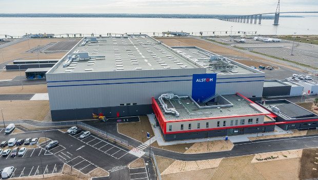 Eoliennes offshore : Alstom inaugure ses usines en France - France ...